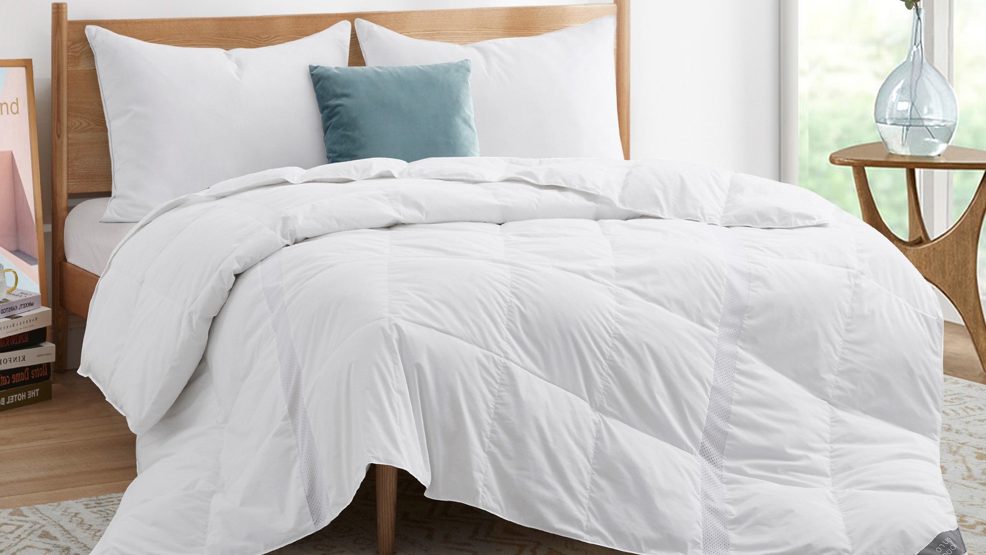 Your Plush Companion for a Cool Night’s Sleep: Puredown’s Ultra Lightw